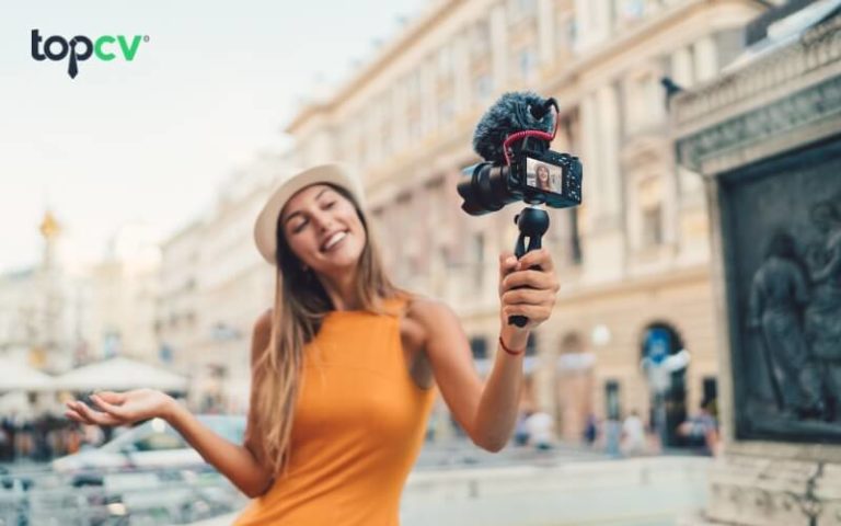 Vlog là gì? Vlogger là ai? Bí quyết làm vlog bắt kịp xu hướng